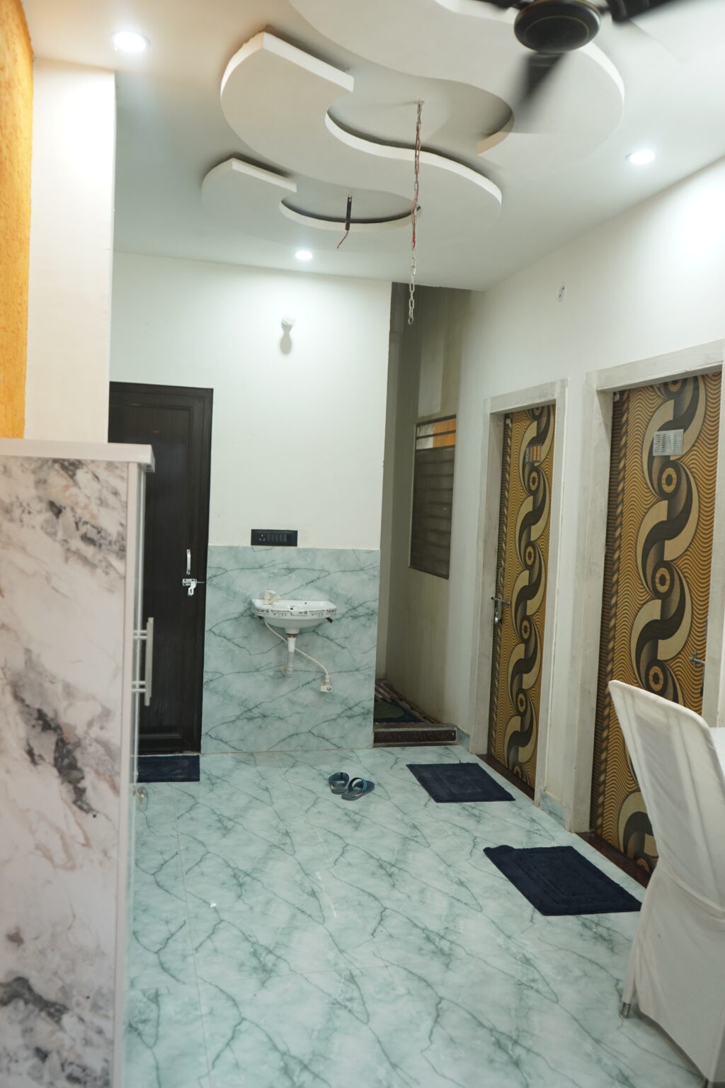 Hostels Near Me